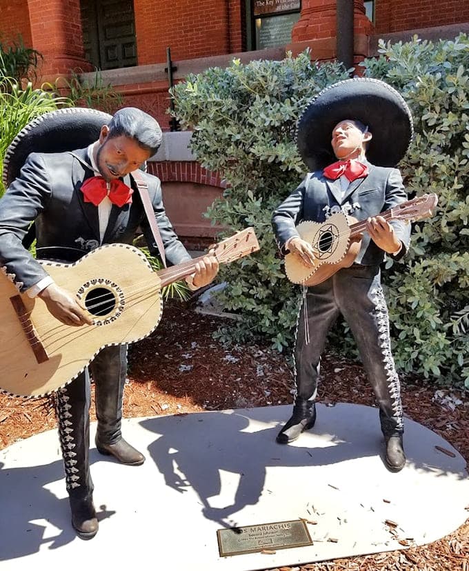 These mariachi musicians have been serenading visitors since before "viral" meant anything other than the flu.