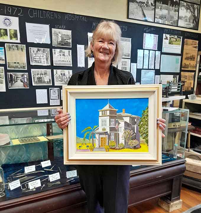 Local artists capture the museum's charm in ways that photographs sometimes miss, preserving its essence through creative interpretation.