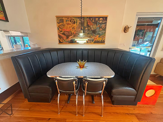 This retro diner booth brings '50s nostalgia to container living – just add milkshakes and late-night conversations about architecture.