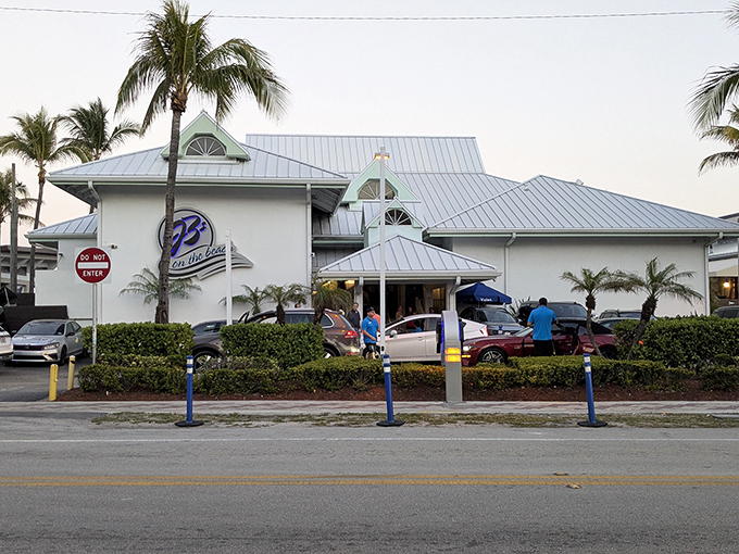 JB's on the Beach serves up ocean views with a side of fresh seafood &ndash; proving that sometimes the best seasoning is simply location, location, location.