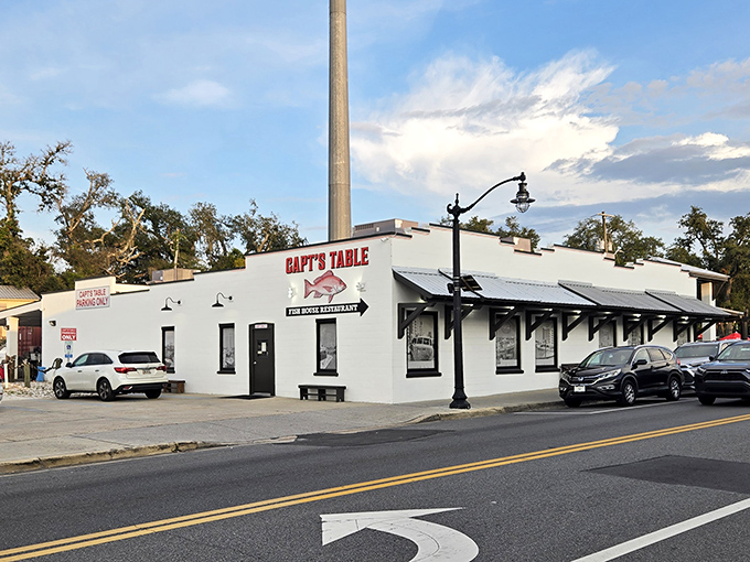 A classic fish house with a modern touch, Captain's Table keeps the focus on fresh seafood. The simple exterior belies the seafood treasures waiting inside.