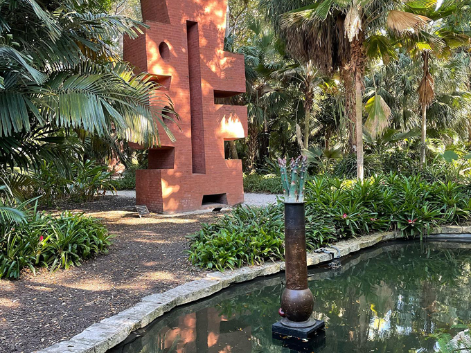 ann norton sculpture garden 5