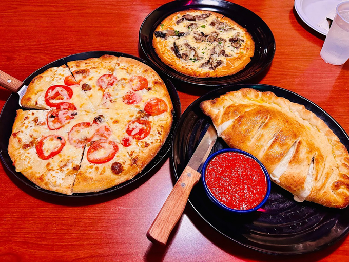 blue highway pizzeria 4