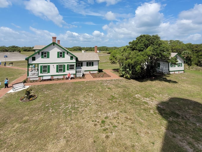 cape canaveral lighthouse 9