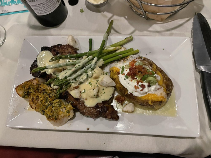 chaz 51 steakhouse 5