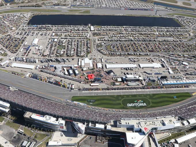 daytona international speedway 1