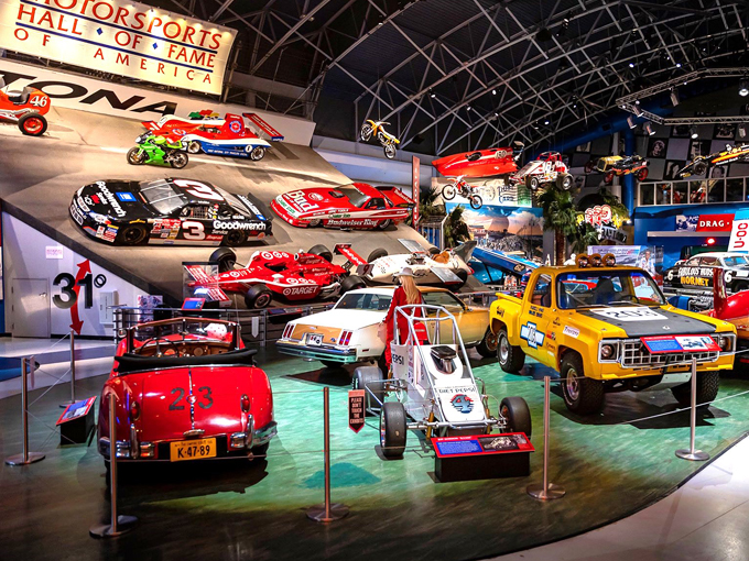 daytona international speedway 6