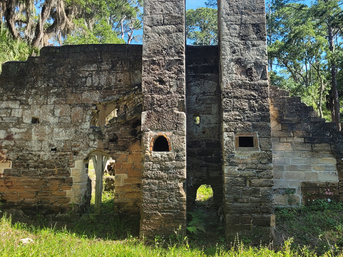 dummett sugar mill ruins 6