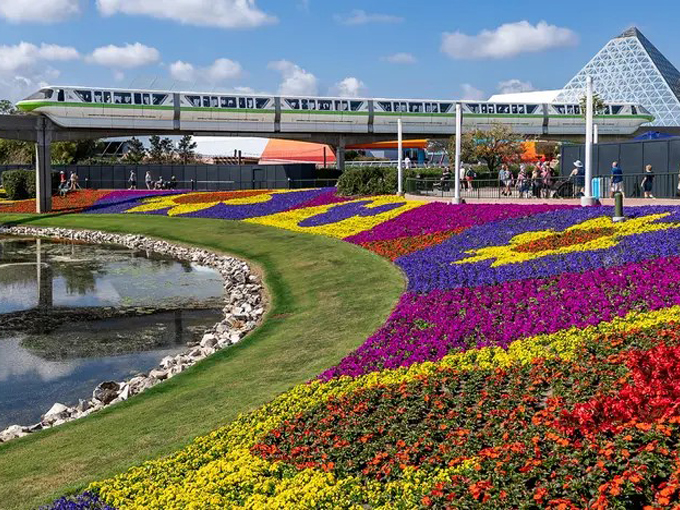 epcot international flower garden festival 5
