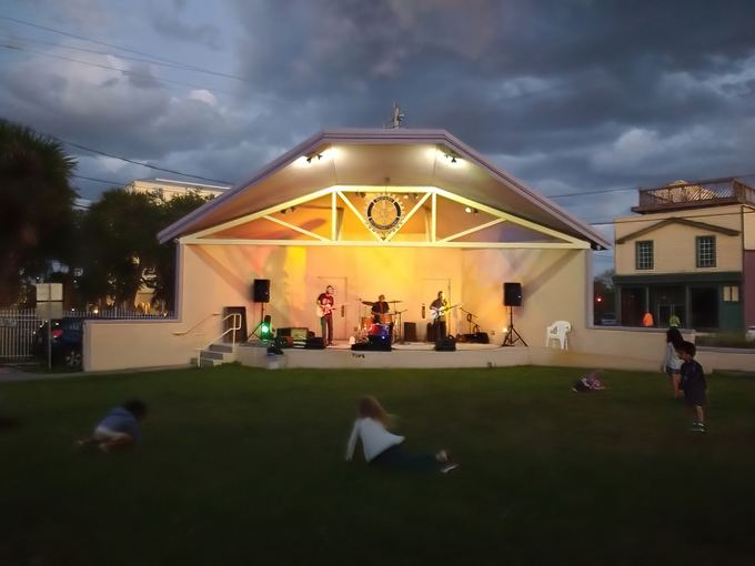 eau gallie arts district 9