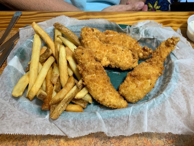 florida cracker kitchen 5