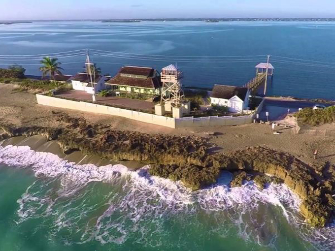 gilberts bar house of refuge 2