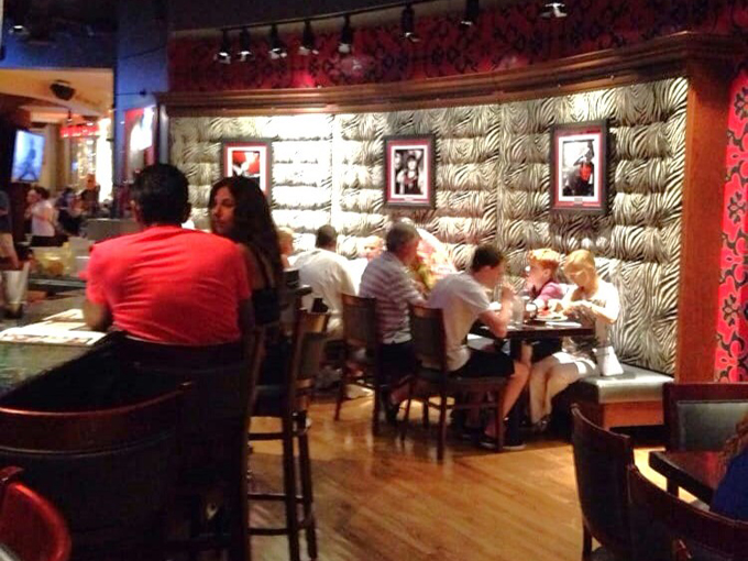 hard rock cafe 9