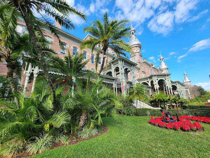 henry b. plant museum 3