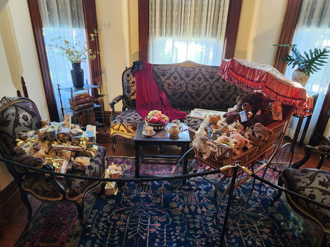 henry b. plant museum 8