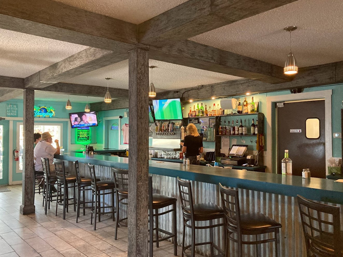 lei lo tiki hut 5