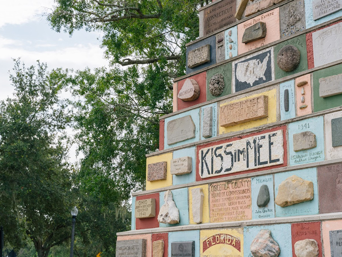 monument of states 9