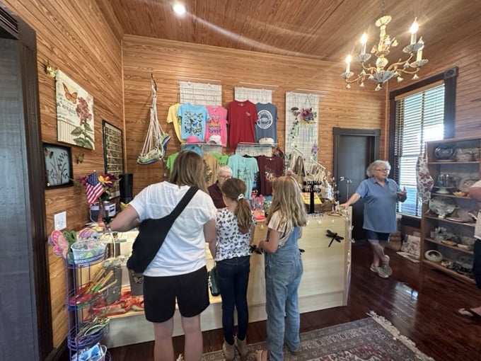 panhandle butterfly house 9