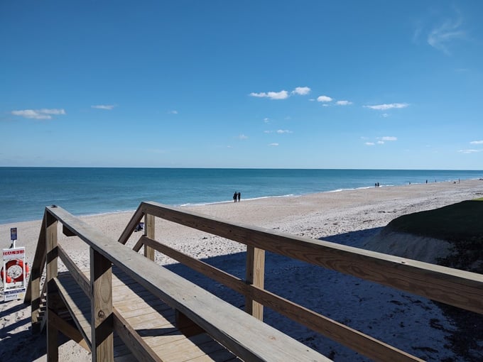 pelican beach park 5