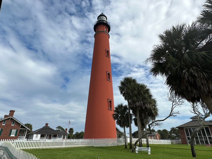 ponce de leon inlet lighthouse 1