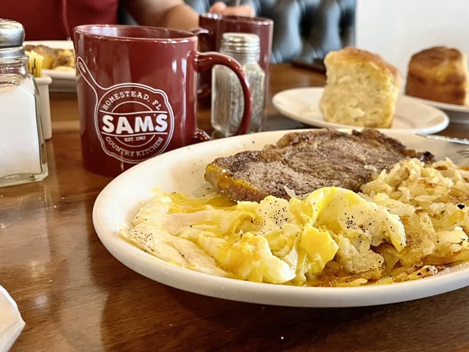 sams country kitchen 3