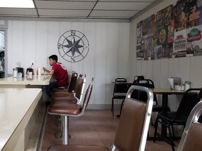 sam's country kitchen 7