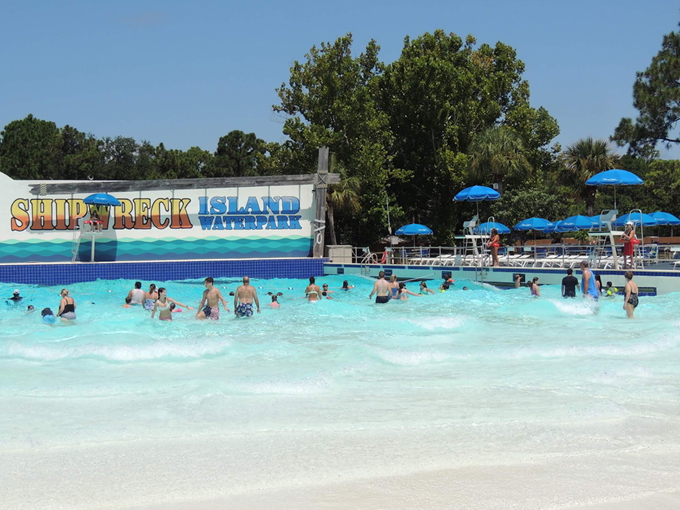 shipwreck island waterpark 6