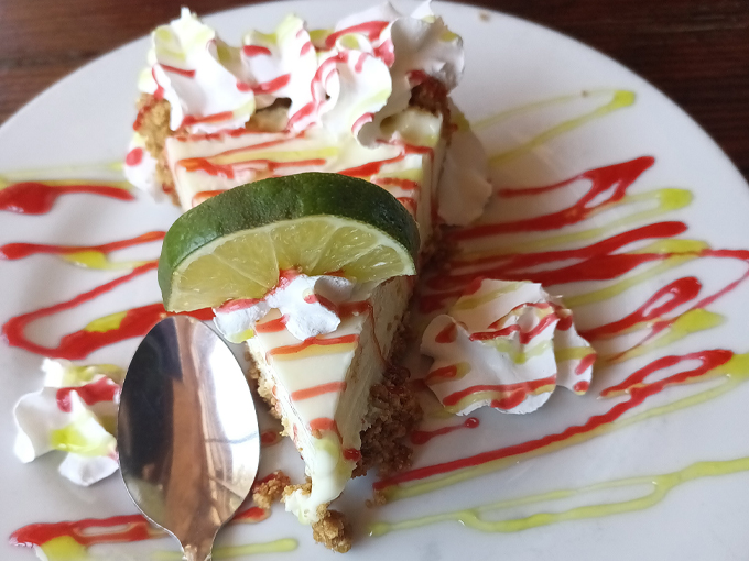 swamp house riverside grill 7