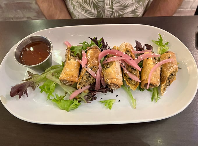 the edgewood eatery 6