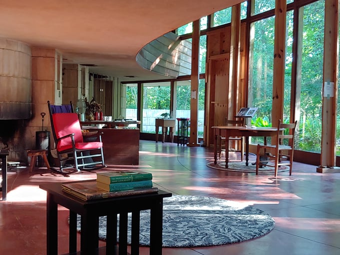 the lewis spring house 3