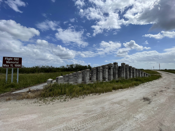 valujet flight 592 memorial 1