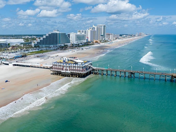 daytona beach boardwalk and pier 1