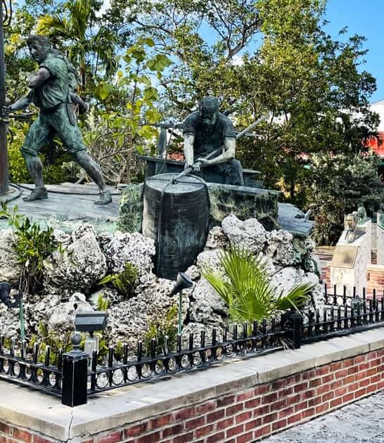 hidden sculpture garden florida ftr