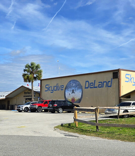 skydiving adventure florida ftr