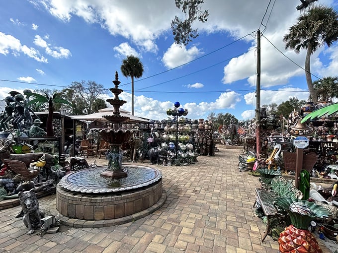 The entrance to wonderland &ndash; where Florida's quirkiest outdoor art collection begins its assault on ordinary garden sensibilities.