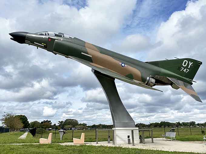Colonel Joe Kittinger Park: A slice of aviation history nestled in Orlando, where fighter jets and family picnics create an unexpected harmony.