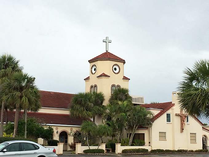 Where divine architecture meets accidental poultry! Florida's famous "chicken church" stands proudly against the sky.