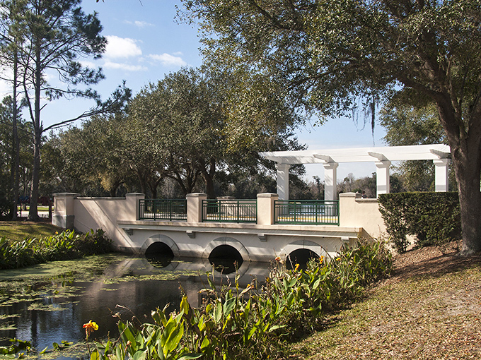 This charming bridge seems designed specifically for romantic strolls and contemplative moments &ndash; selfie opportunities included at no extra charge.