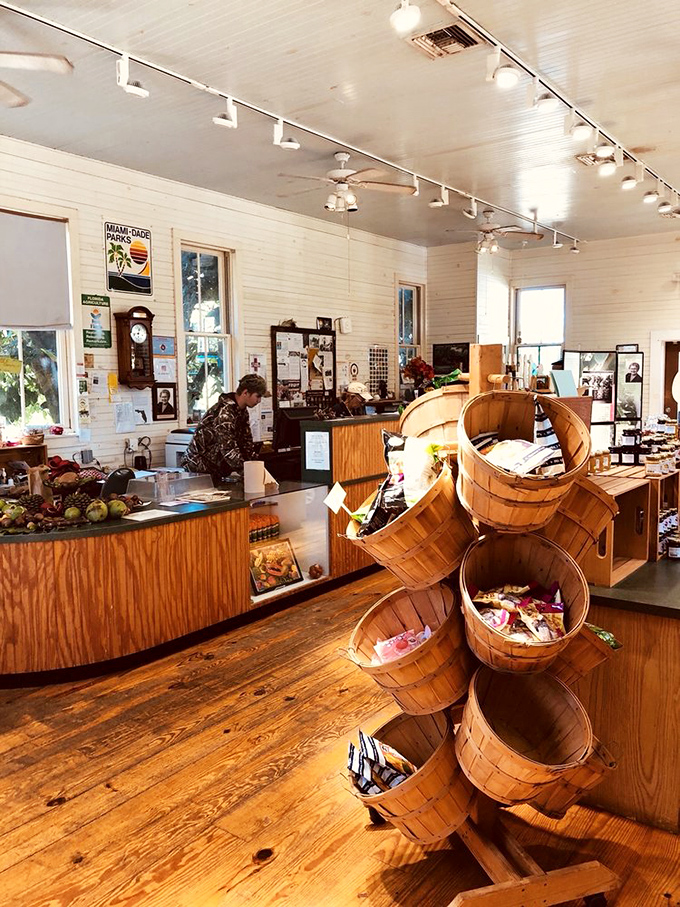 The gift shop's wooden display baskets offer tempting tropical treasures &ndash; souvenirs that taste better than t-shirts.