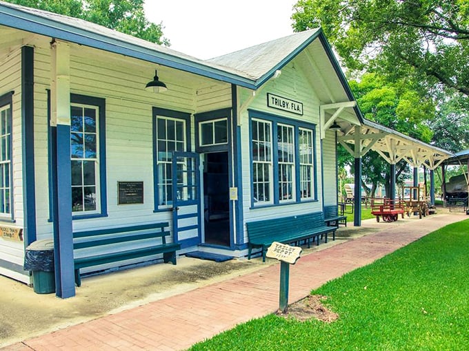 The Trilby Depot's blue and white fa&ccedil;ade represents the revolutionary impact of rail travel on Florida's development and connectivity.