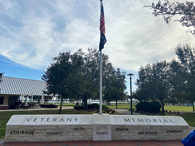 The Veterans Memorial complements the Monument of States, creating a thoughtful space for reflection on American service and sacrifice.