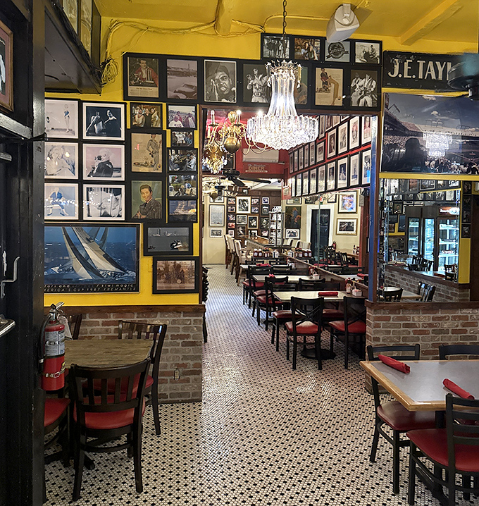 Chandeliers hanging over diner booths? It's this delightful contradiction that makes The Floridian special &ndash; fancy without being pretentious.