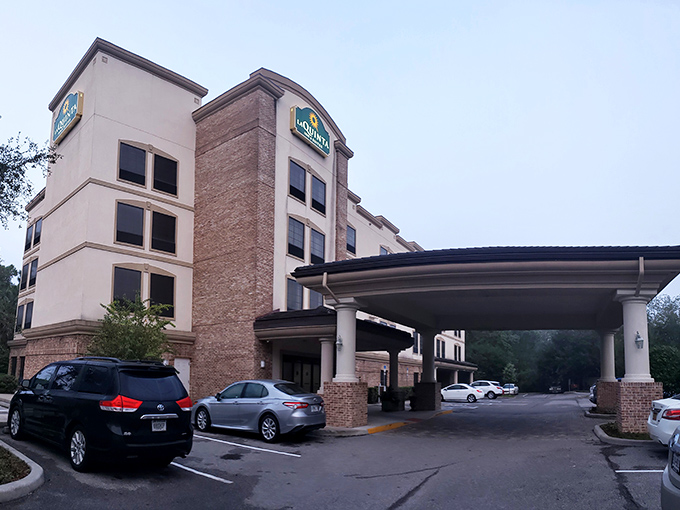 La Quinta Inn & Suites provides comfortable accommodations for visitors exploring Port Orange's sugar mill ruins and coastal attractions.