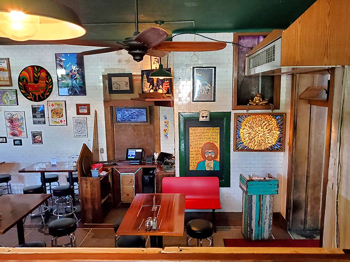 An eclectic gallery where local art meets quirky memorabilia &ndash; visual appetizers while you wait for your pie.