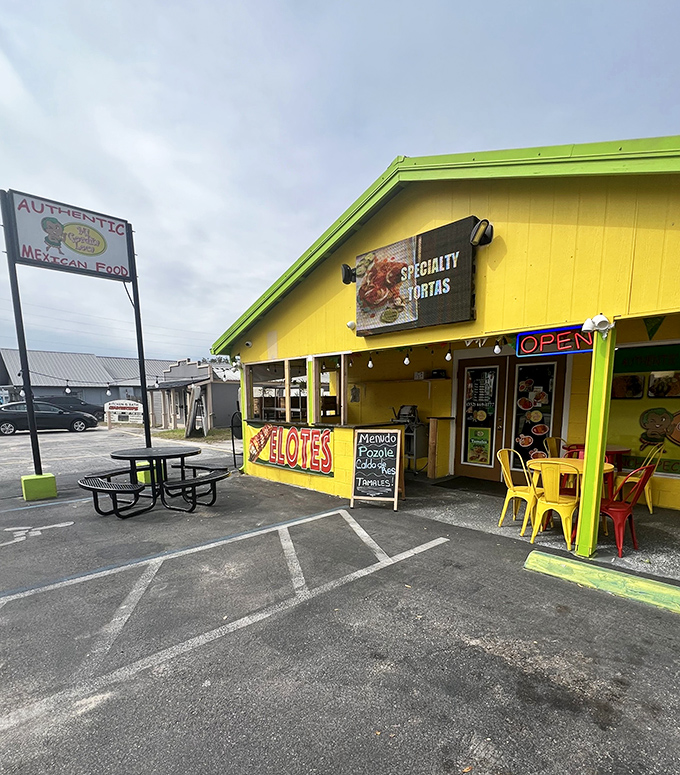 Mi Gordita Loca's vibrant yellow exterior matches its bold flavors, bringing authentic Mexican cuisine to this slice of Central Florida.