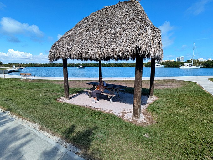 This charming thatched shelter provides the perfect spot for a picnic with panoramic water views and cooling ocean breezes.