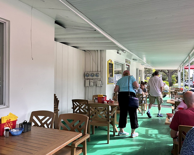 Breakfast with a side of Florida sunshine. Dolly's covered patio offers the perfect indoor-outdoor dining compromise.