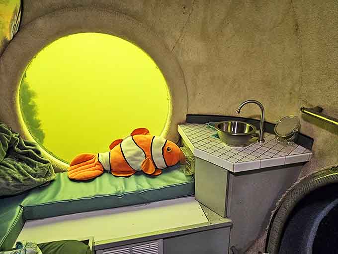 Even practical amenities like the sink take on a magical quality when surrounded by the knowledge that you're 21 feet underwater.