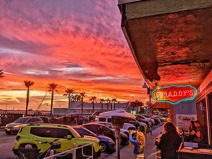 Scenic View: A Florida sunset that makes even the most jaded travelers pause mid-bite &ndash; nature's perfect dessert after a meal worth remembering.