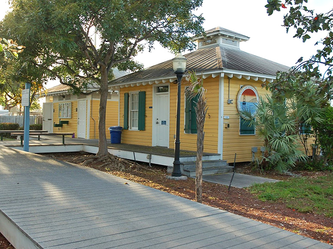 Community Center Building Sunshine yellow with emerald shutters, this charming Keys-style building serves as the park's heartbeat, hosting everything from bingo to ballet.